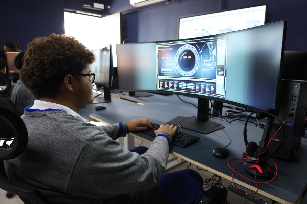 Gobierno de Aguascalientes y Santander lanzan LIA Lab 2026 para ...