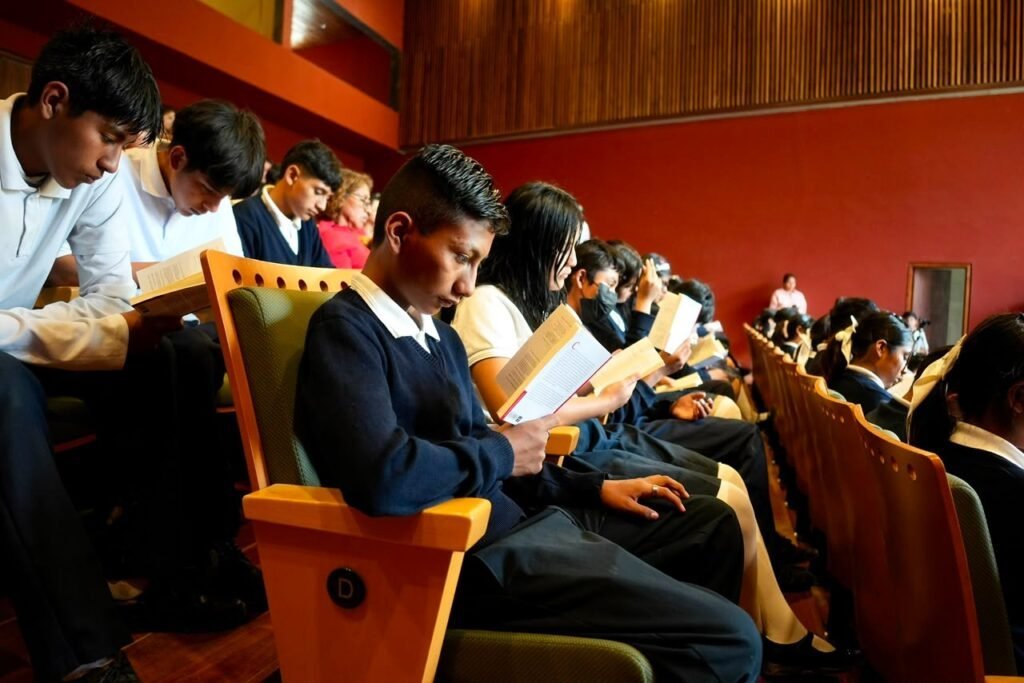Gobernador de Oaxaca encabeza lectura en voz alta para fomentar el ...